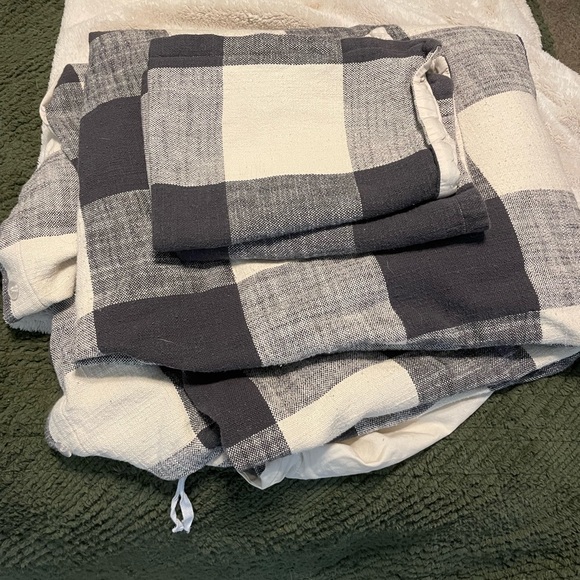 Pottery Barn | Bedding | Pottery Barn Bryce Buffalo Check Duvet And ...